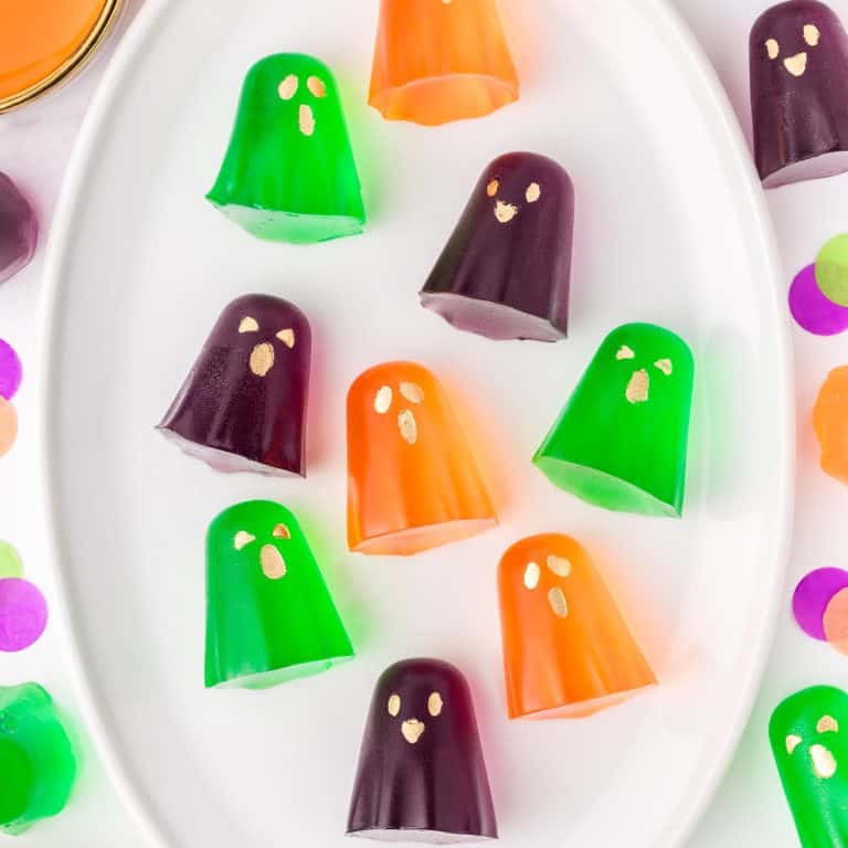 Ghost Jello Shot - The Chaotic Table